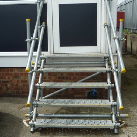1.05m Scaffold Stair Treads | SP Gilray - Gilray Plant